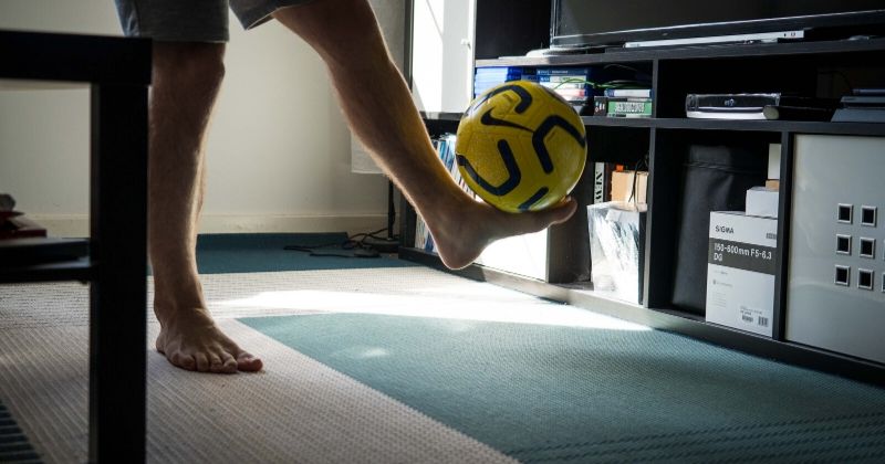 How to practise your football skills at home (or alone) | FOOTY.COM Blog