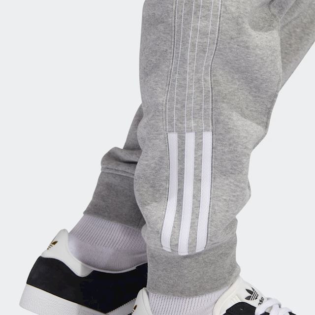 adidas Fleece SST Joggers | HI2997 | FOOTY.COM