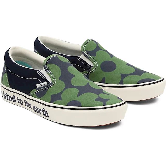 VANS Looper Comfycush Slip-on Shoes ((looper) Dress Blues/marshmallow ...